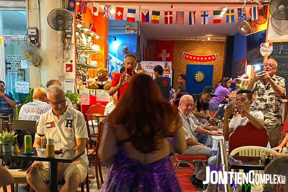 Jomtien Complex Gay Bars - Thailand's Biggest Gay Destination